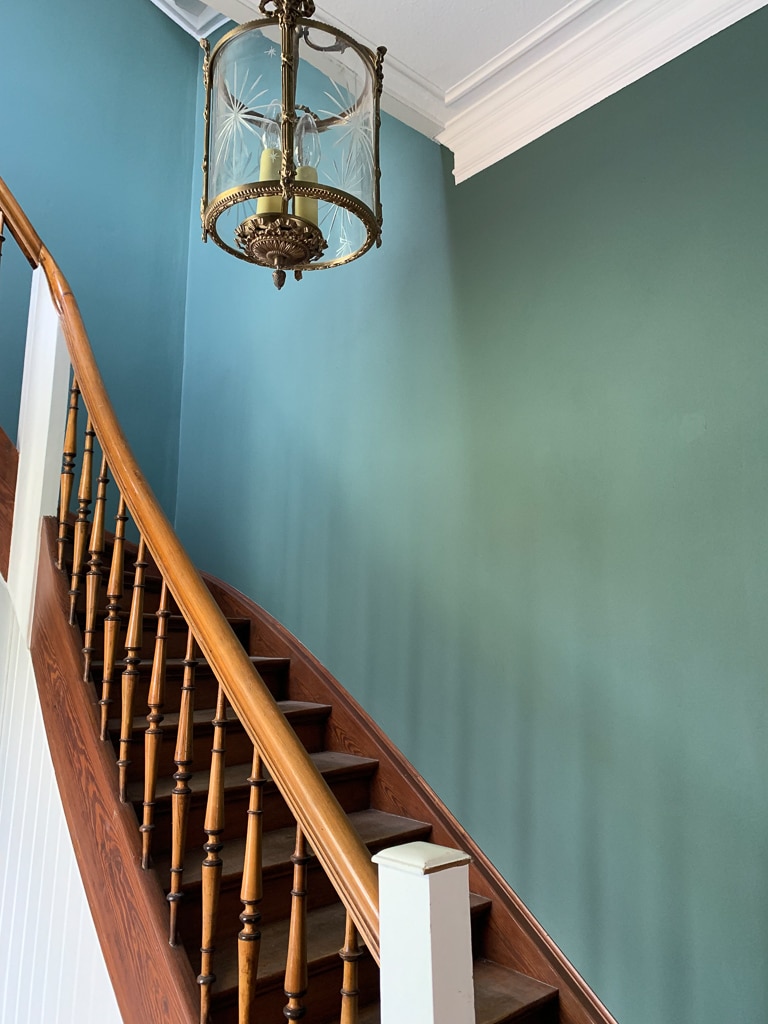 Stilvolle Treppenhaus Streichen Welche Farbe Bilder